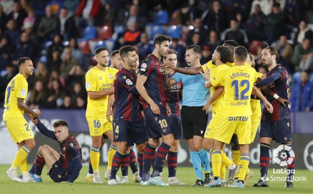Alejandro Quintero González, árbitro del domingo | udlaspalmas.NET