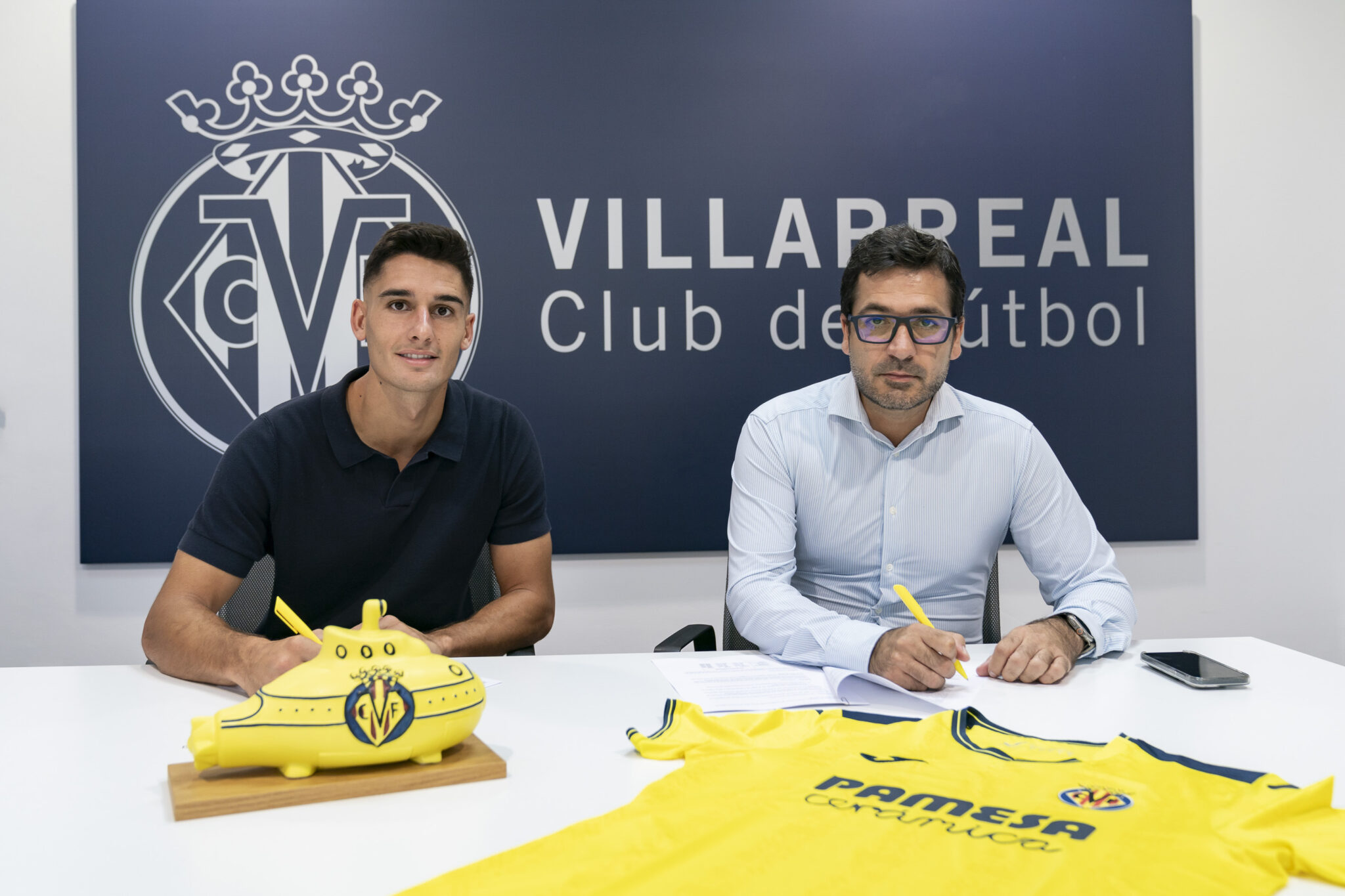 OFICIAL | Sergi Cardona será rival de la UD: ficha por el Villarreal ...
