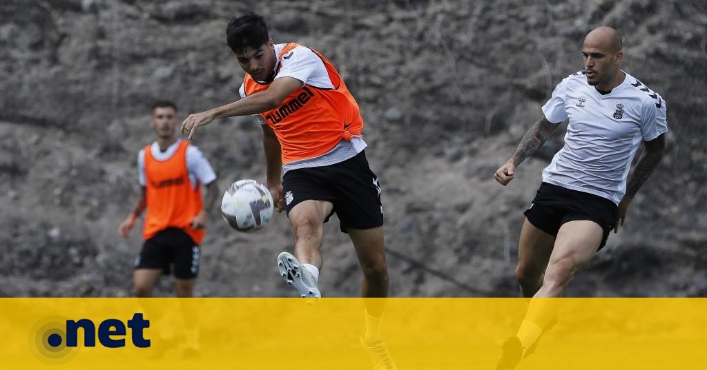 Enrique Clemente y Joel, aún sin debutar en la Unión Deportiva ...